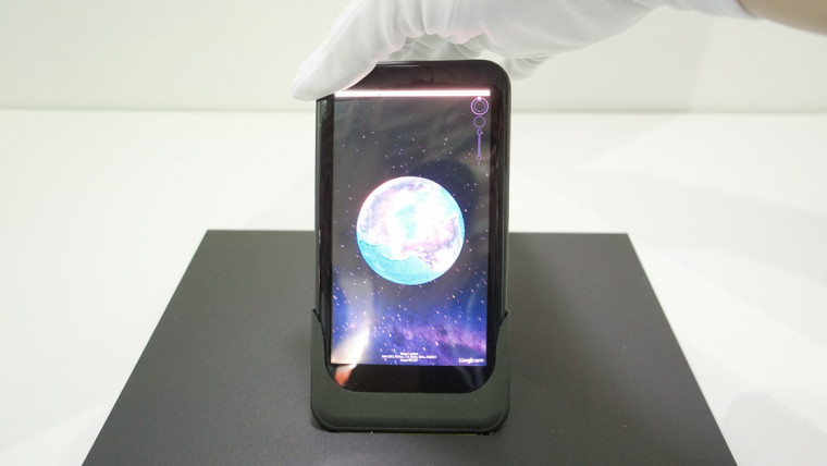 Bendable screen prototype provides input for phones - Neowin