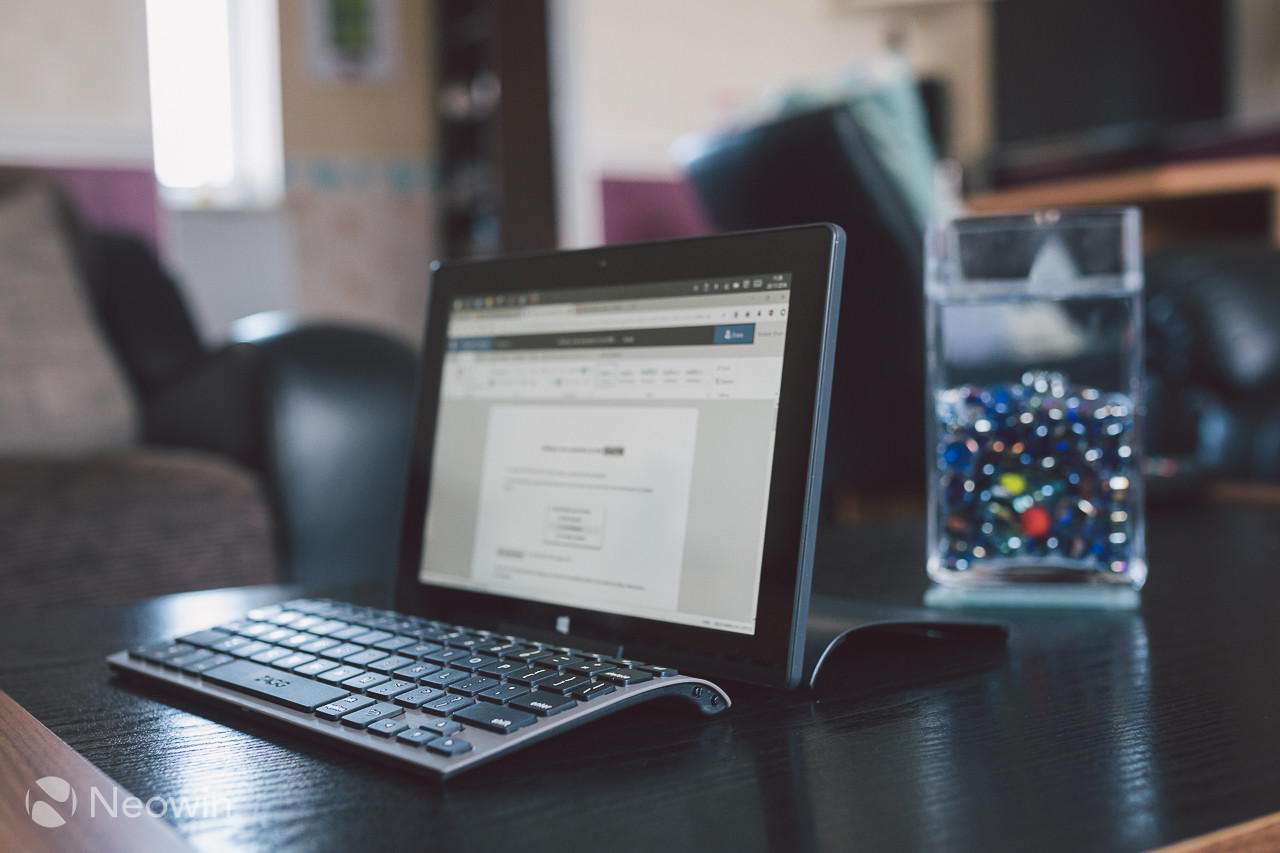 Zagg universal Bluetooth keyboard review - Neowin