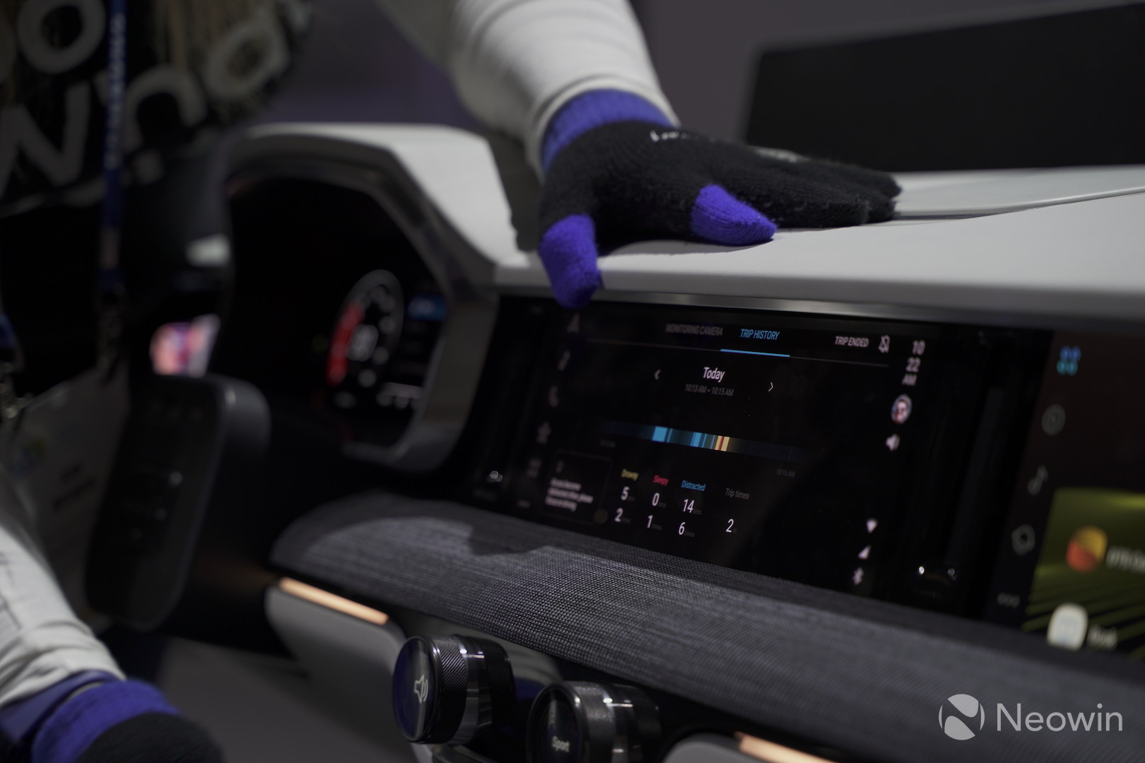 CES 2019: Taking a look at Samsung's Digital Cockpit; its vision of ...