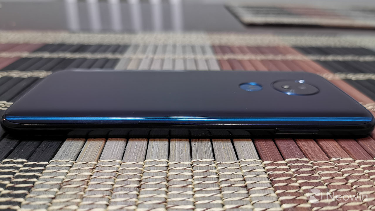 Moto G7 Power review: Days of battery life - Neowin