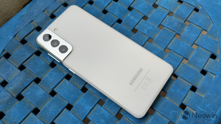 Samsung Galaxy S21 review: A flagship that has learned the right ...