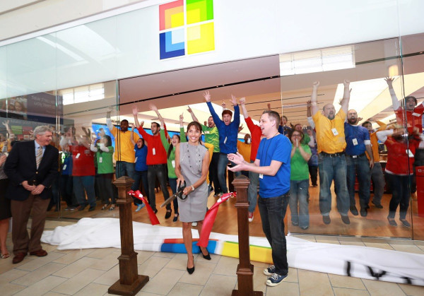 Microsoft opens 22nd store in Orlando, Florida - Neowin